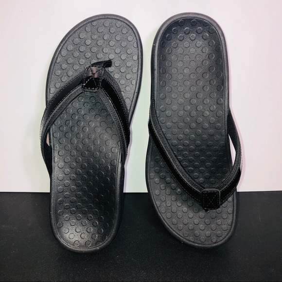 Vionic | Shoes | Gently Used Vionic Orthopedic Toepost Sandals | Poshmark